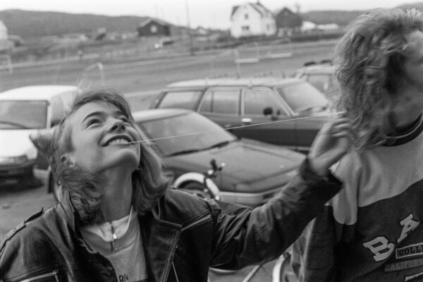 ELECTRIFICATION, RIPPLES and A GLASS PLATE – Fotogalleriet